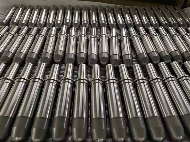 Spindle Guides for Marine Diesel Engines - Decho Marine